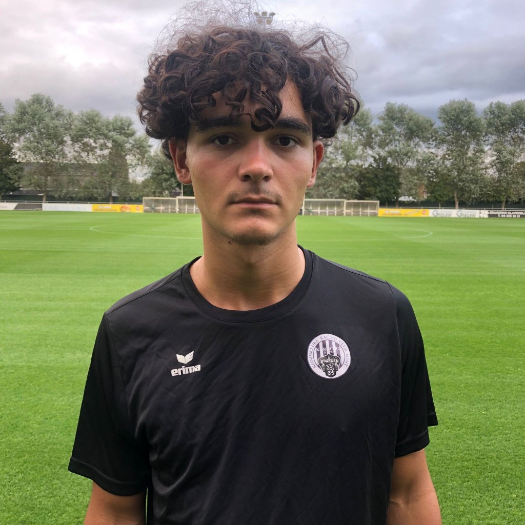 Inkomende transfer: Alex Alvarez Fernandez. | A-Kern KRC Gent